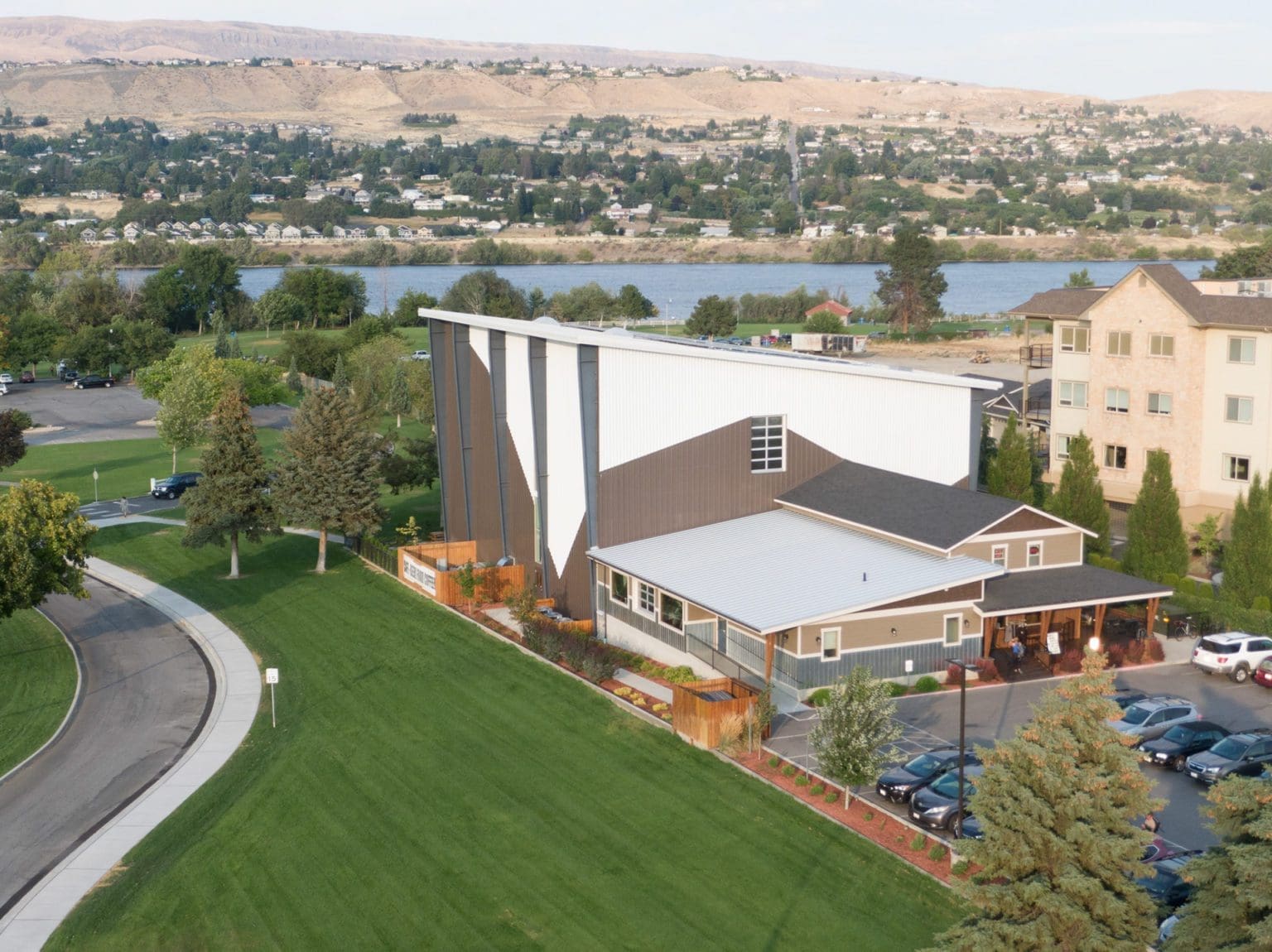 Riverfront Rock Gym - Wenatchee, WA | Steel Structures America