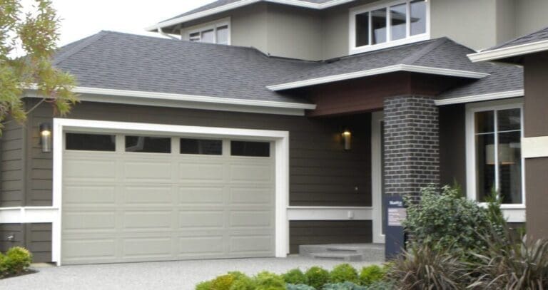 Residential Overhead Doors | Steel Structures America