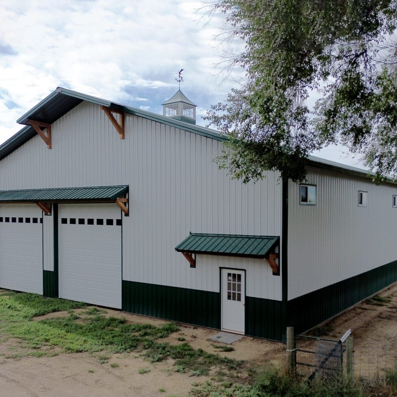 BARNS AND AGRICULTURAL BUILDINGS | Steel Structures America