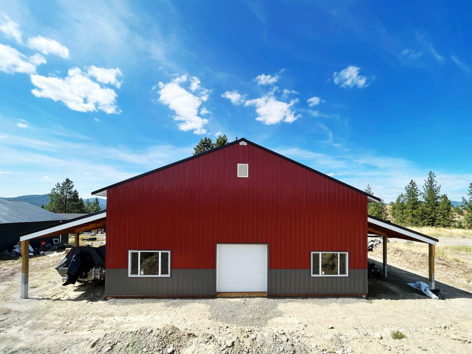 #13879 - 40 x 40 x 16 Red Metal Barn with Two 12 x 40 x 9 Lean-tos in ...