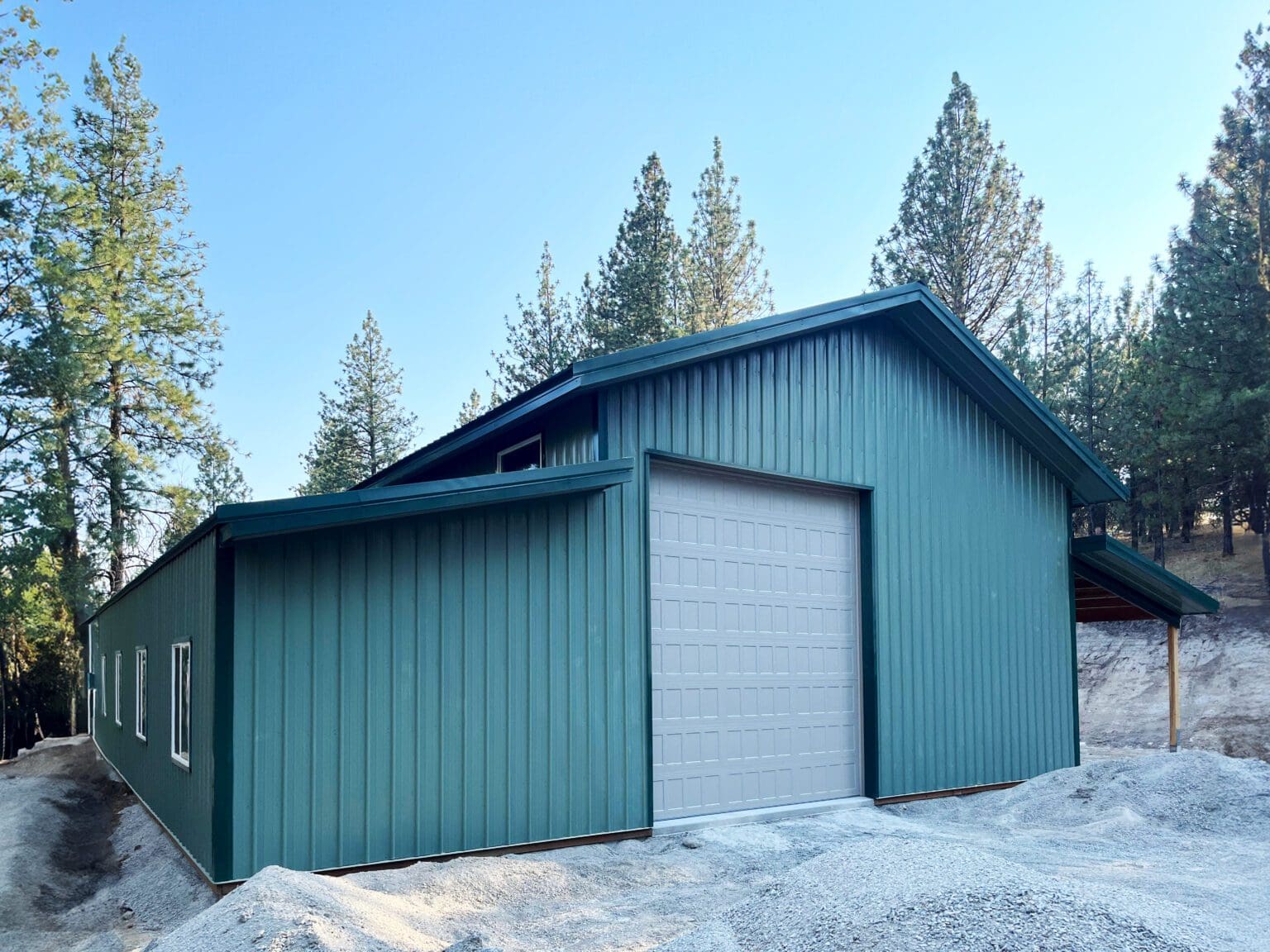 #13820 - 30 x 48 x 16 Metal Workshop with two 12 x 48 x 10 Lean-Tos in ...