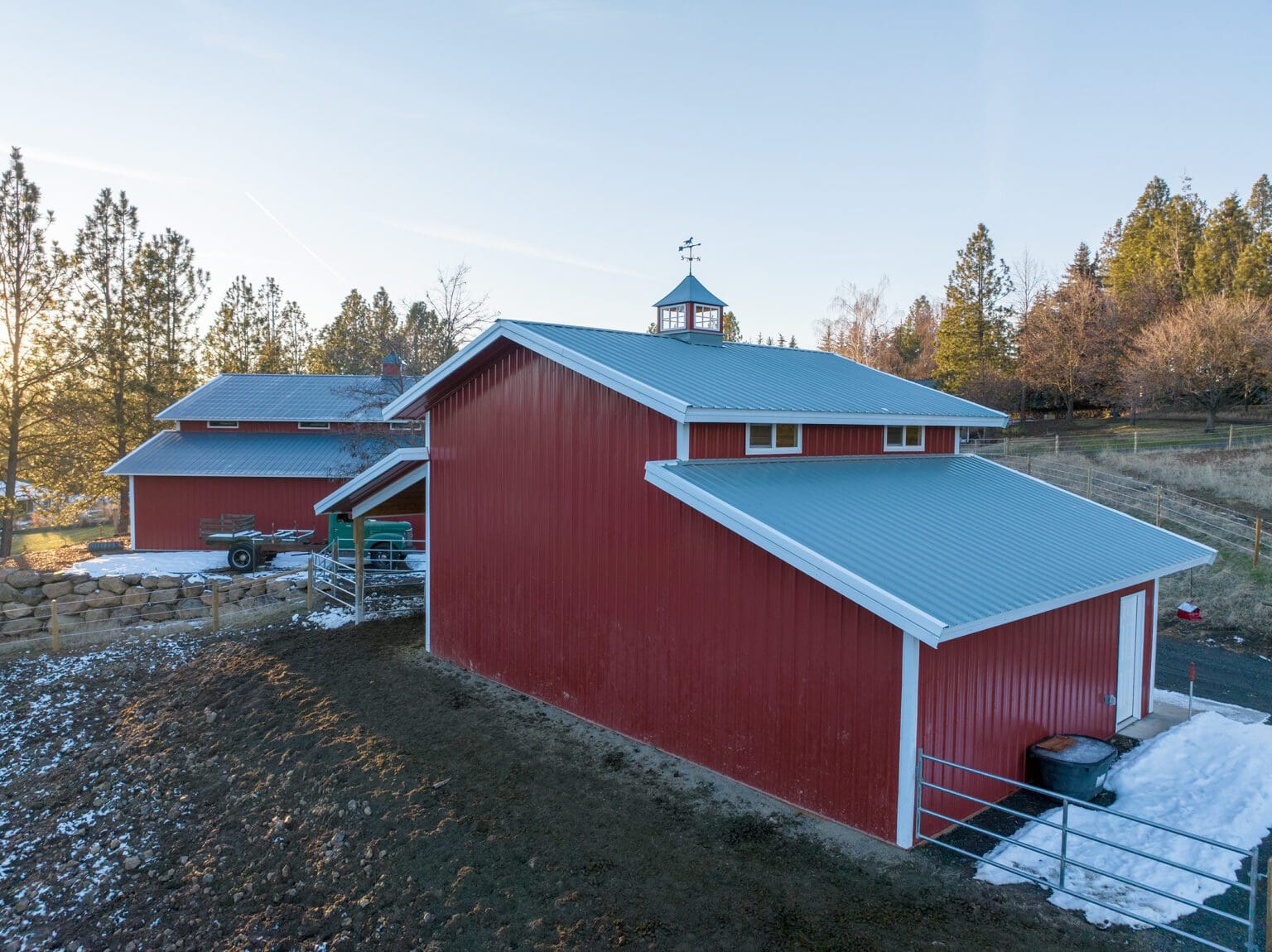 #13796 - 24 X 24 X 16 Horse Barn with Two 12 x 24 x 10 Lean-tos in ...